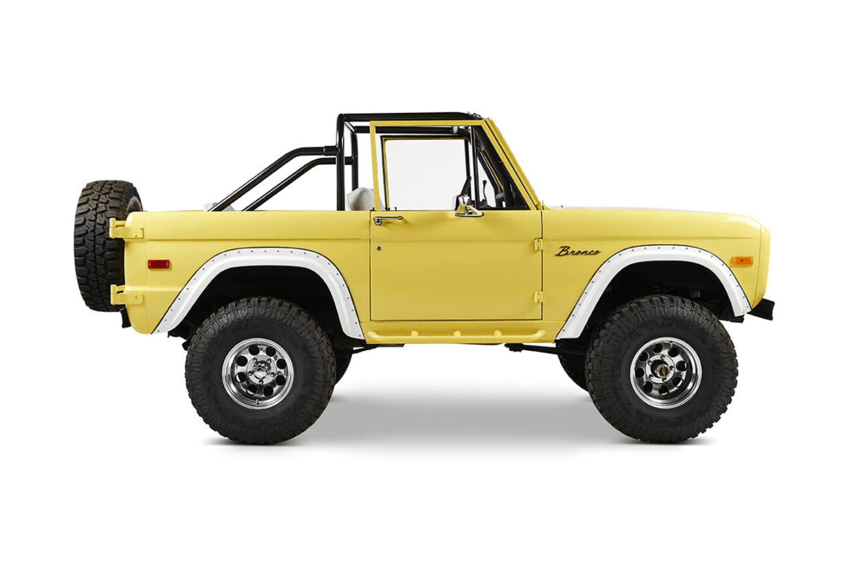 Hot Chicken | Classic Ford Broncos