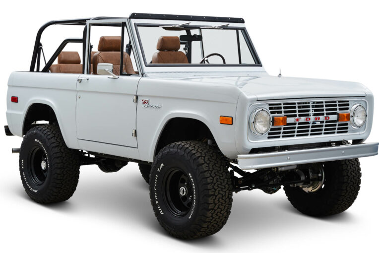 Classic Ford Broncos | 1966 – 1977 Early Model Coyote Ford Broncos