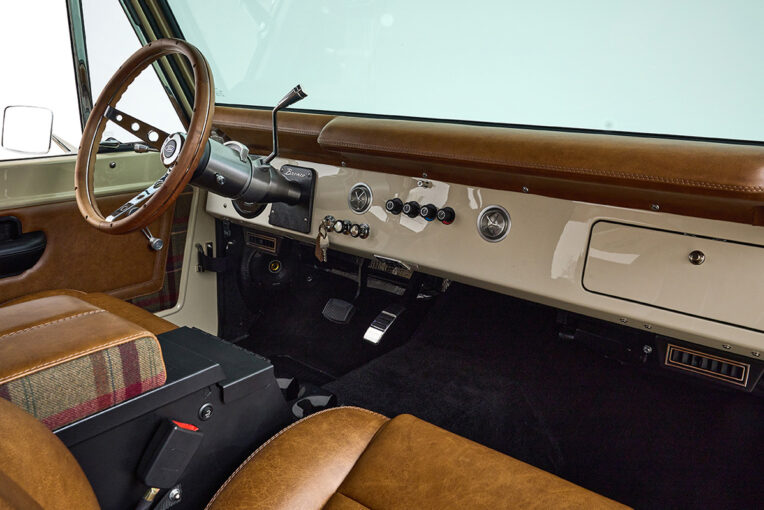 1975 Quicksand Ford Bronco | 1975 Classic Ford Bronco - Prescott ...