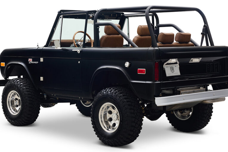 Black Hills | Classic Ford Broncos