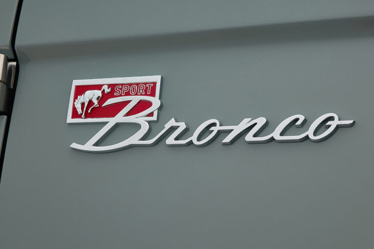 1973 Marble Gray Ford Bronco | 1973 Classic Ford Bronco - Pinedale ...