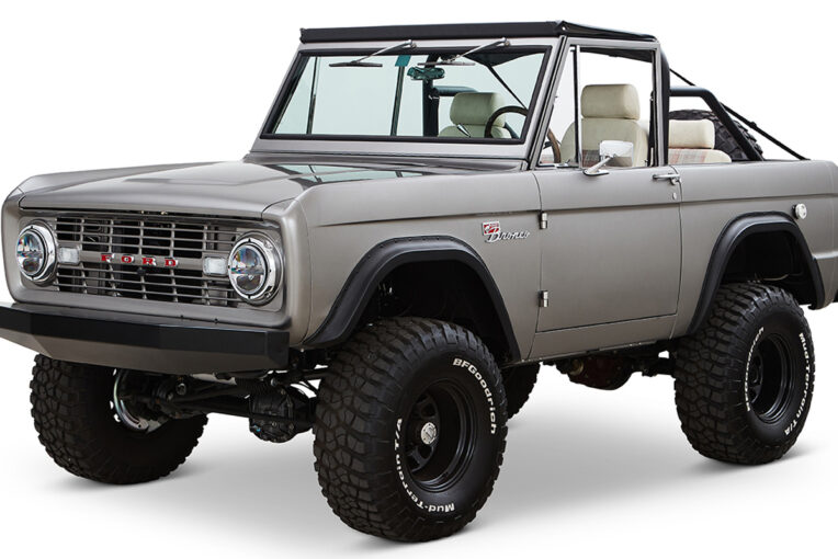 1971 Silver Ford Bronco | 1971 Classic Ford Bronco - Santa Fe | Classic ...