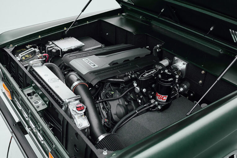 1974 Dark Green Ford Bronco | 1974 Classic Ford Bronco - Spooky Gunship ...