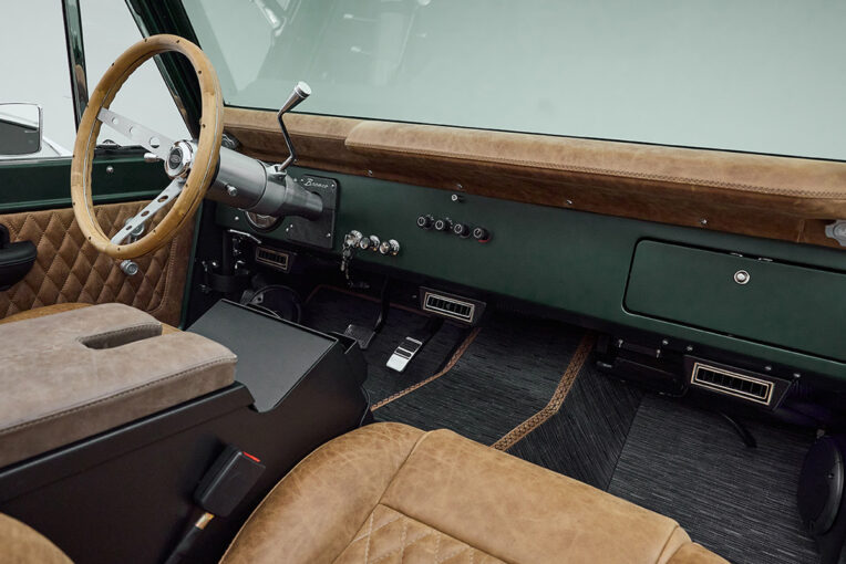 1974 Dark Green Ford Bronco | 1974 Classic Ford Bronco - Spooky Gunship | Classic Ford Broncos